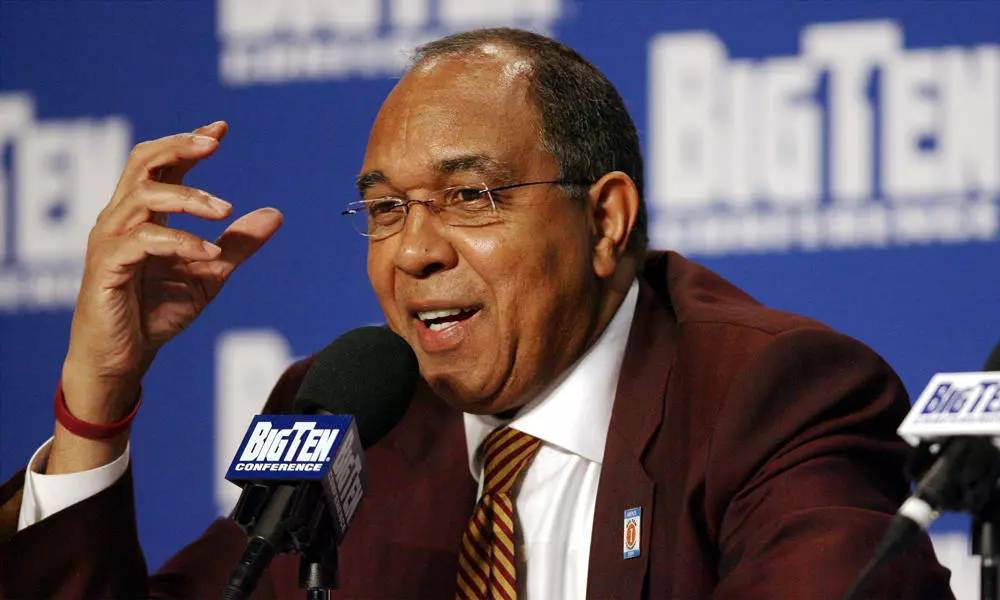 Former Gopher head coach Tubby Smith honored - Minnesota News Network